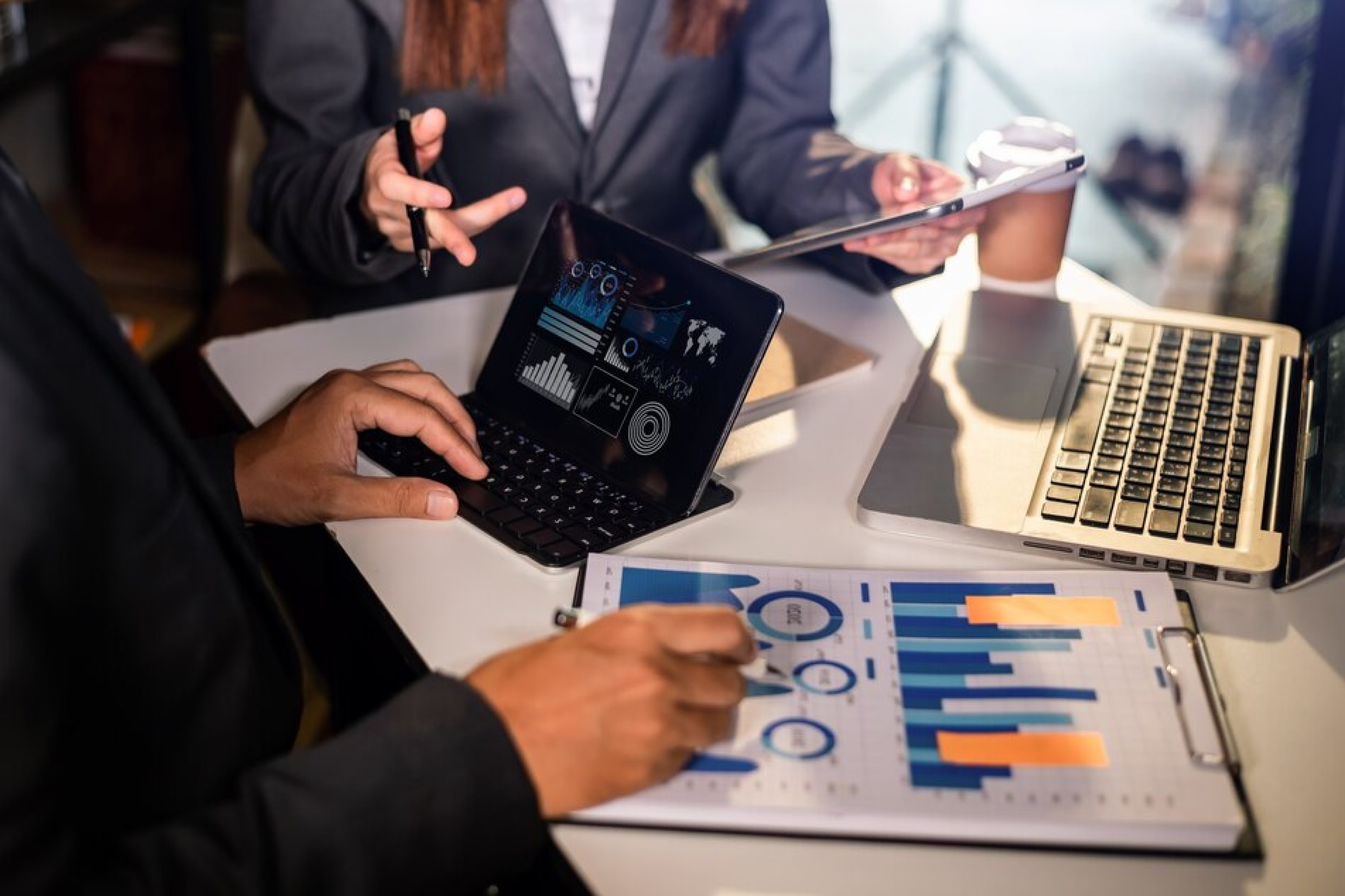 Curso de Especialización en Indicadores SST con Power BI - Razzet ...